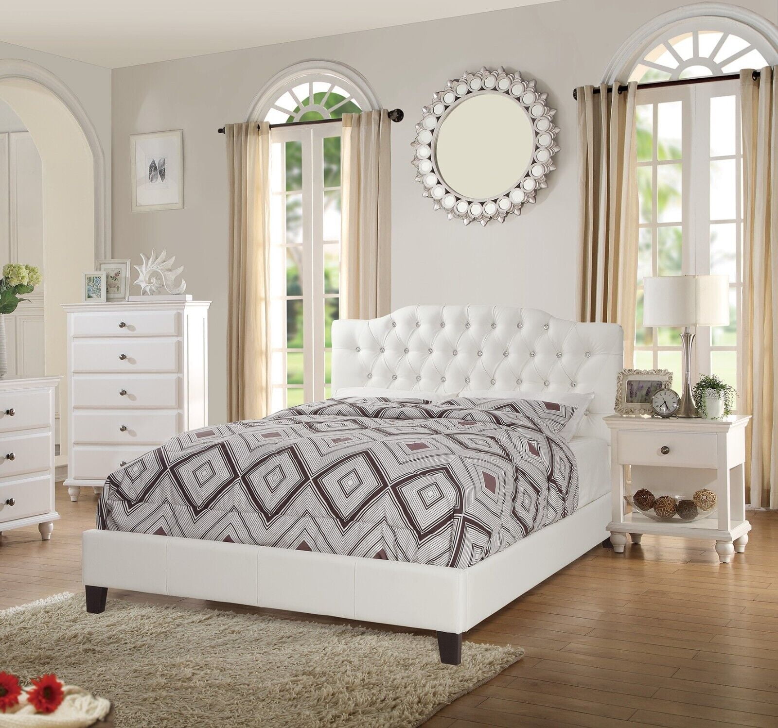 3pc Bedroom Set Elegant Classic Queen Size Bed And 2x Nighstands One ...
