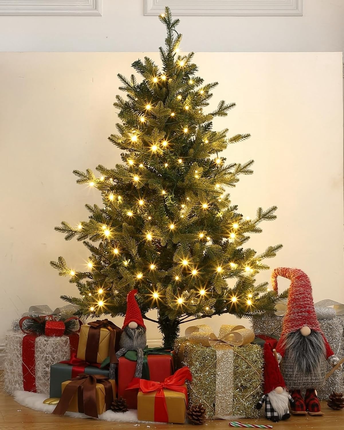 4-Foot Pre-Lit Artificial Christmas Tree, Compact Hinged Spruce with ...