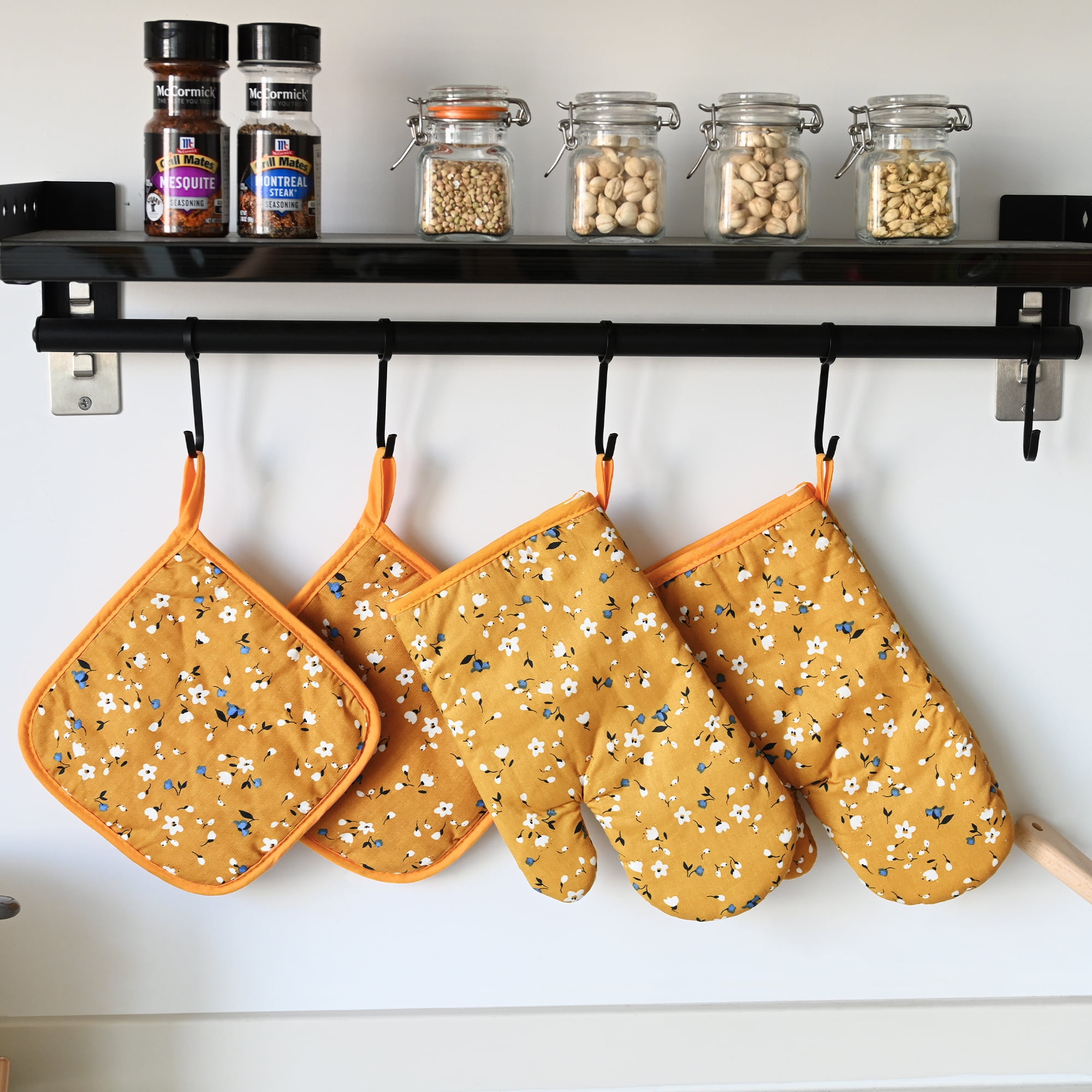 HUFTGOLD 4 Pack Oven Mitts and Pot Holders Set, Heat Resistant Cotton ...