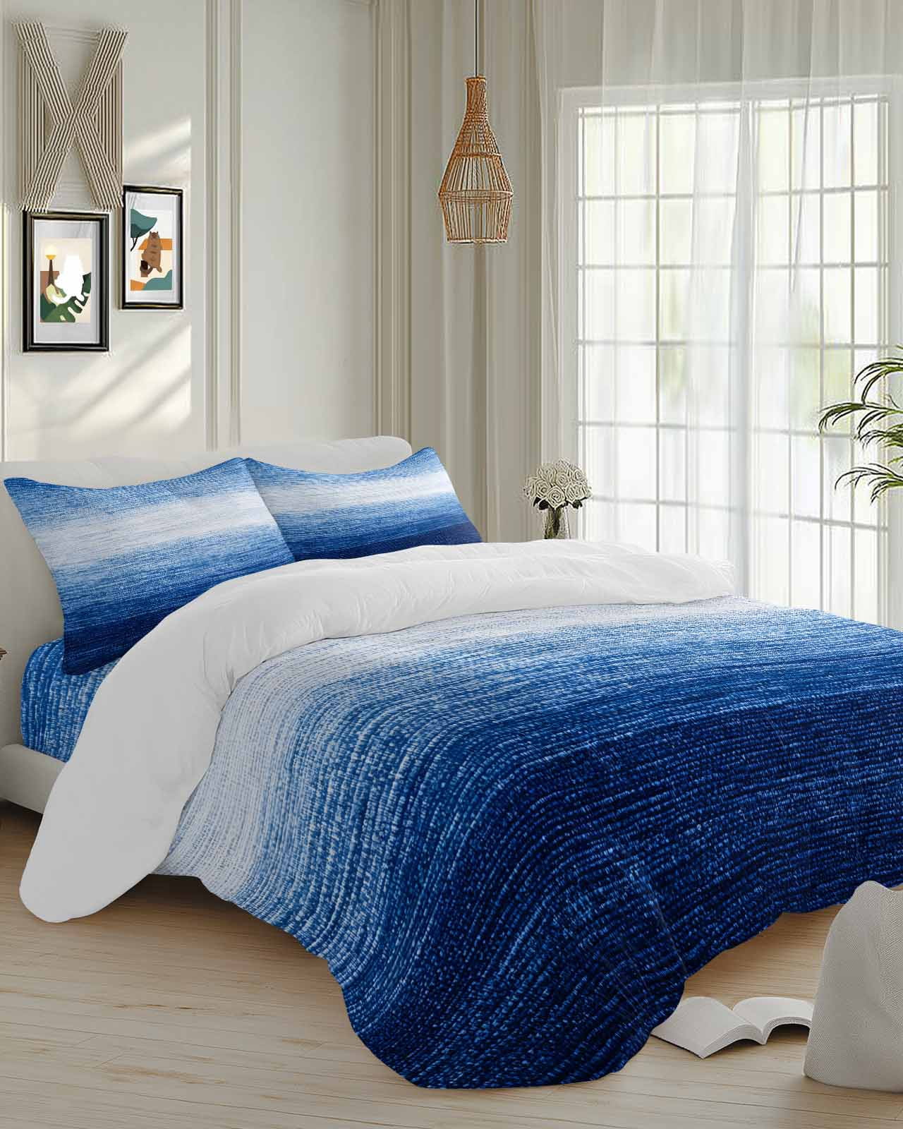 4 Piece Duvet Cover Set Cal king, Minimalist Blue Gradient Art Soft ...