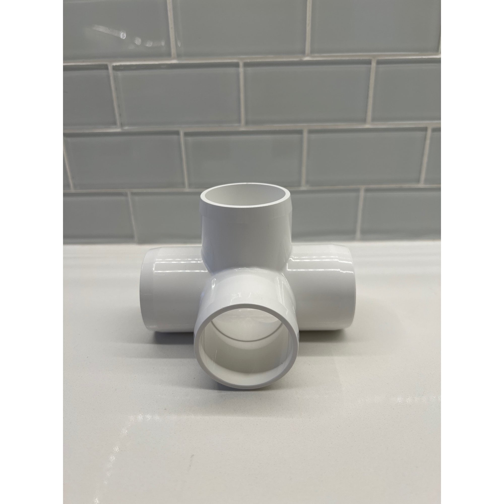4 Way PVC Pipe Tee Fitting in White 1.25 Inches - Walmart.com