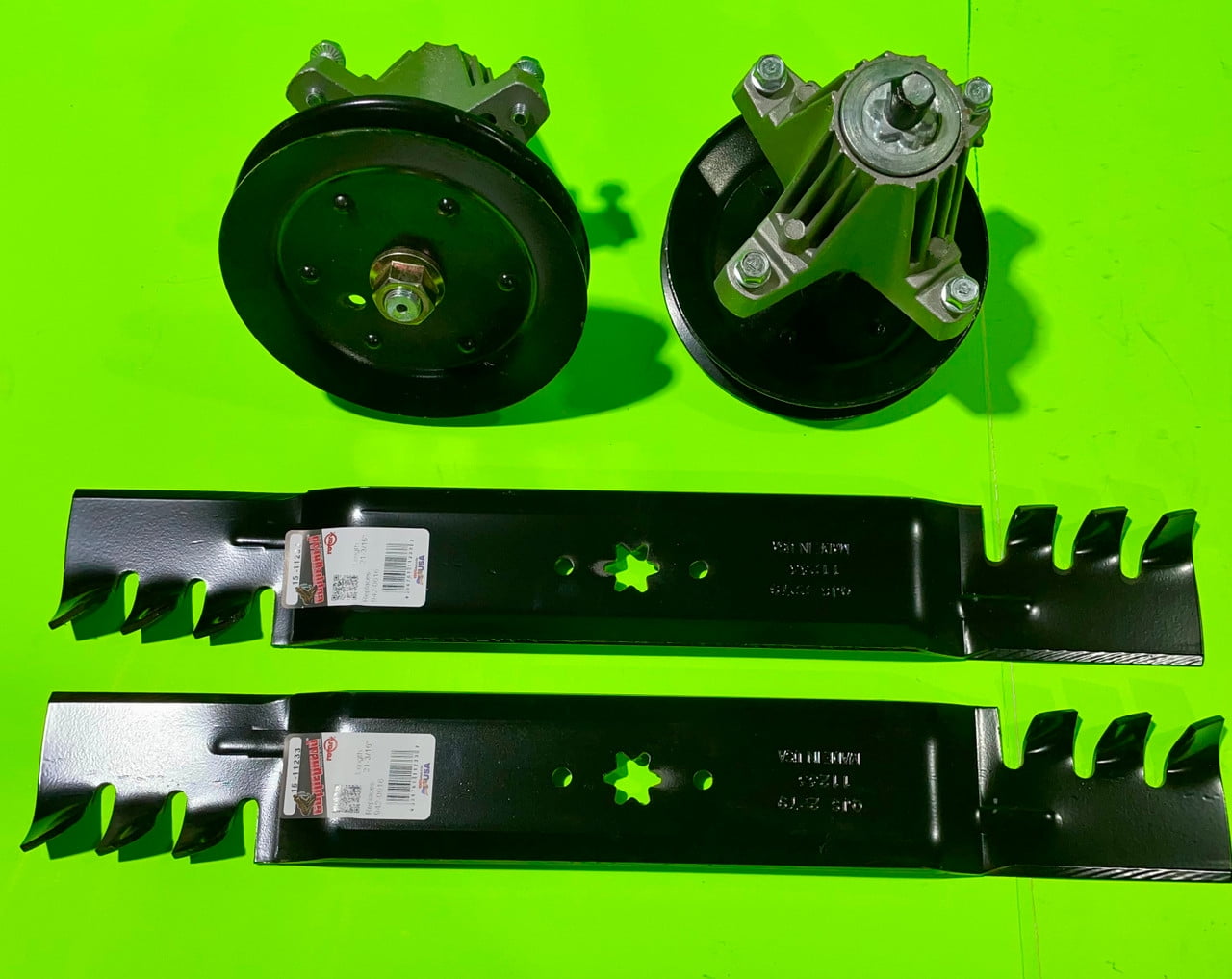 42" Deck Kit: Spindles and Gator Mulching Blades with 6 Point Star for Craftsman/Sears, Cub ...