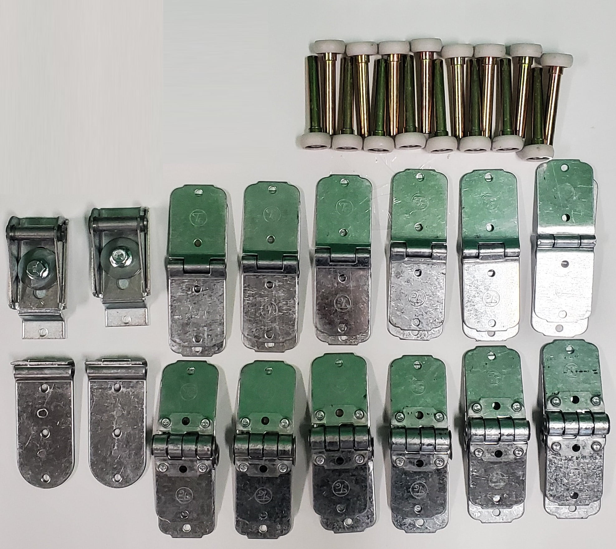 44 Piece TODCO Roll Up Overhead Door Hinge- 1" NYLON SEALED BEARING ...
