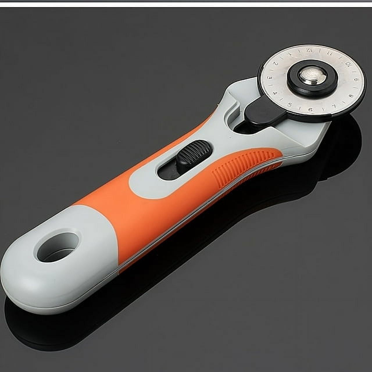 45mm Rotary Cutter with Safety Lock - Perfect for Sewing, Quilting ...