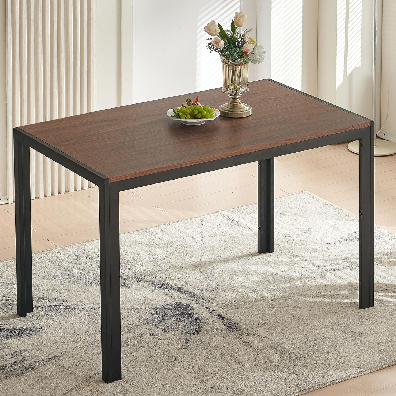 47" Dining Table, 4-Person Indoor Walnut Wood Grain Effect Table with ...