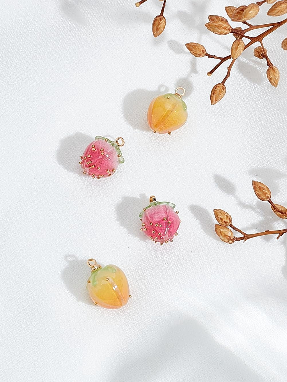 4Pcs 2 Colors Handmade Flower Epoxy Resin Pendants with Brass Peg Bails ...