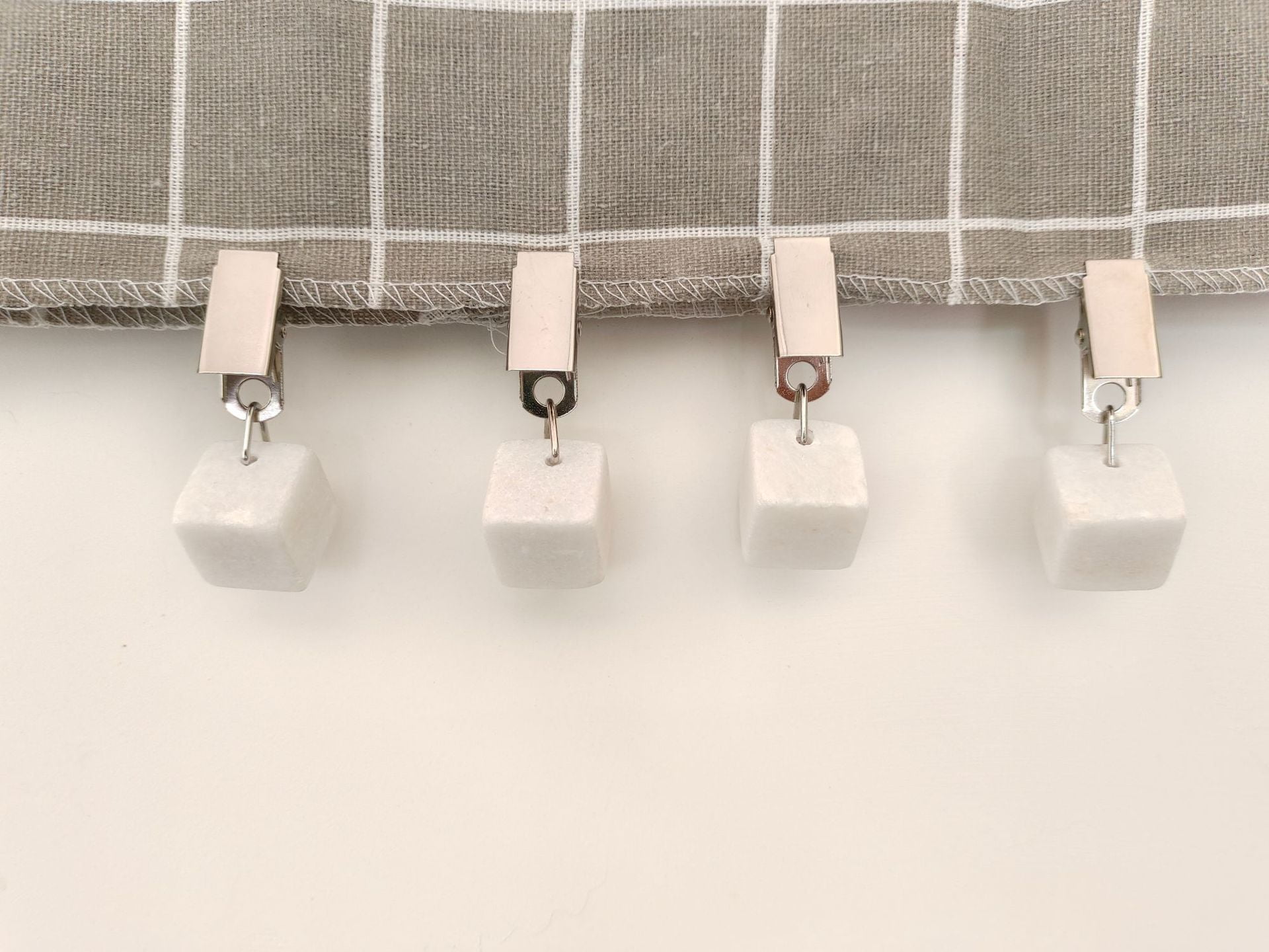 4pcs Tablecloth Weights Tablecloth Pendants Stone Table Cover Weights ...