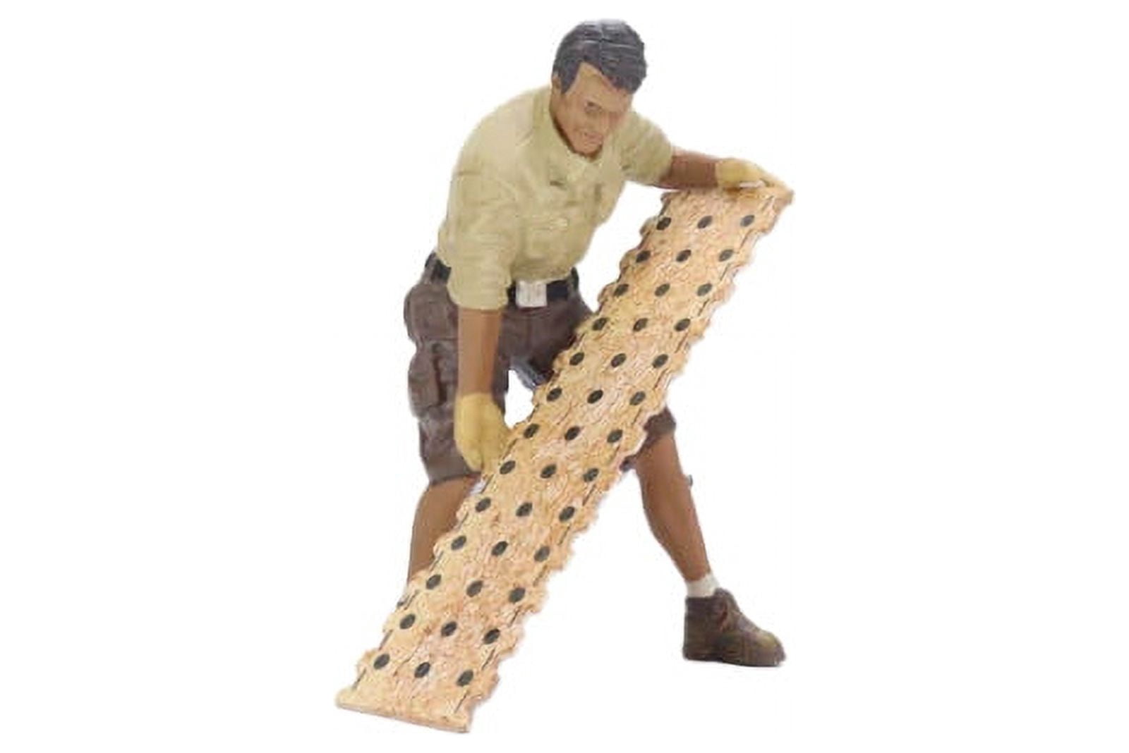 4x4 Mechanic Figure 8, Beige/ w/Brown - American Diorama AD-18018 - 1/ ...