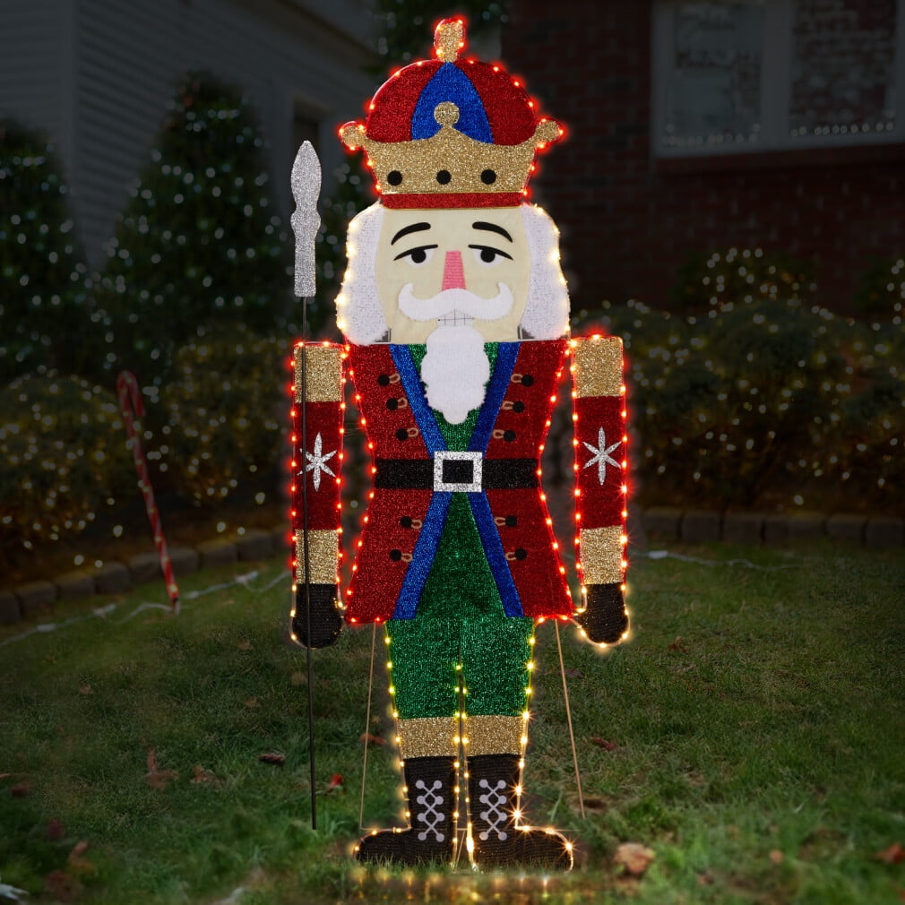 5.5FT Lighted Nutcracker Outdoor Christmas Decorations, Pre-lit 2D ...
