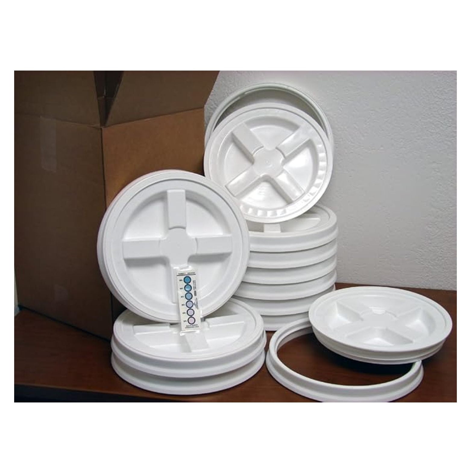 5 Gallon Bucket Lids - 12 Pack - White Seal Lids for 3.5-7 Gallon ...