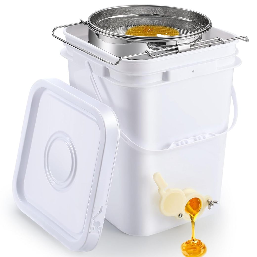 5 Gallon Honey Bucket with Spigot and Stainless Steel Filters Set Honey ...