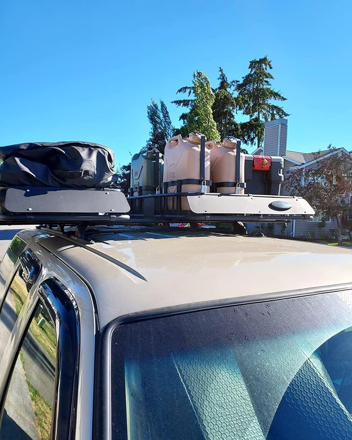 5 Gallon Water Storage Container Holder - Lockable Mounting Bracket for ...