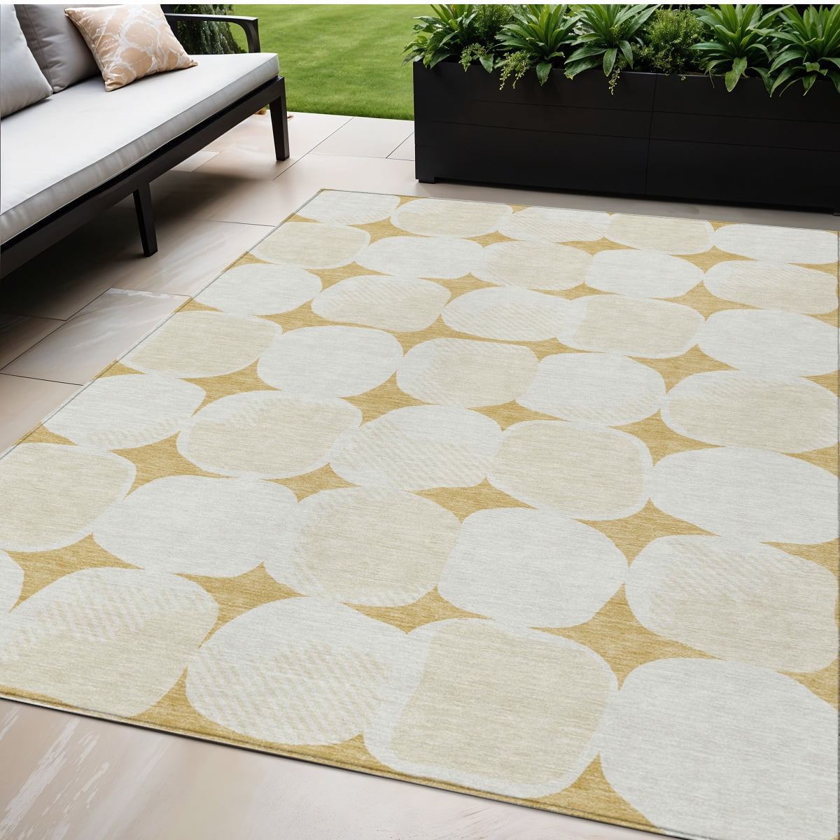 HomeRoots 591022 5 x 8 ft. Gold & Beige Abstract Washable Indoor ...