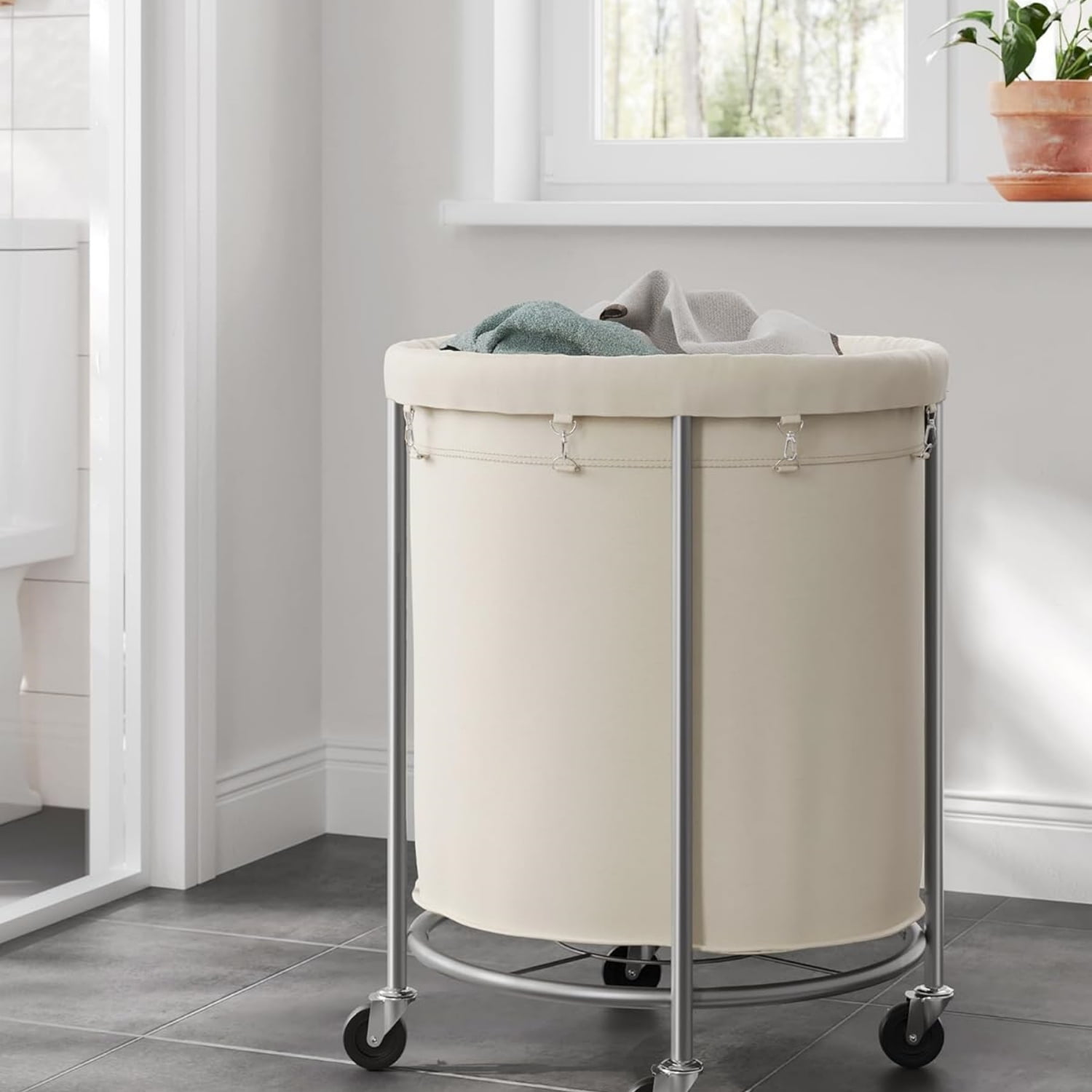 50.2-Gallon (190 L) Laundry Basket with Wheels, Rolling Round Heavy ...