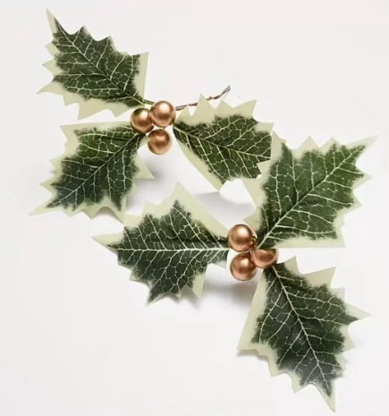 50 Realistic Artificial Holly Berries with Green Leaves - Perfect for ...