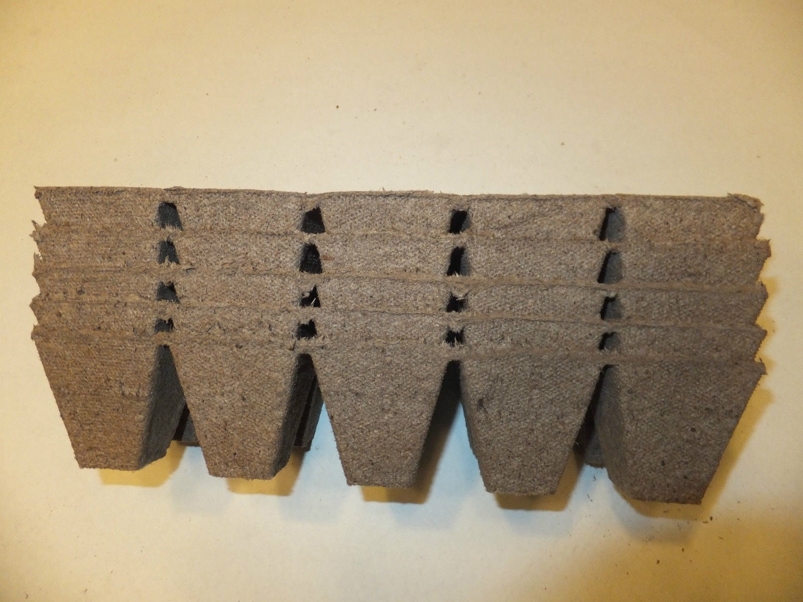 500 cells Jiffy Strips peat pots -10 cells per strip fills 10 flats ...