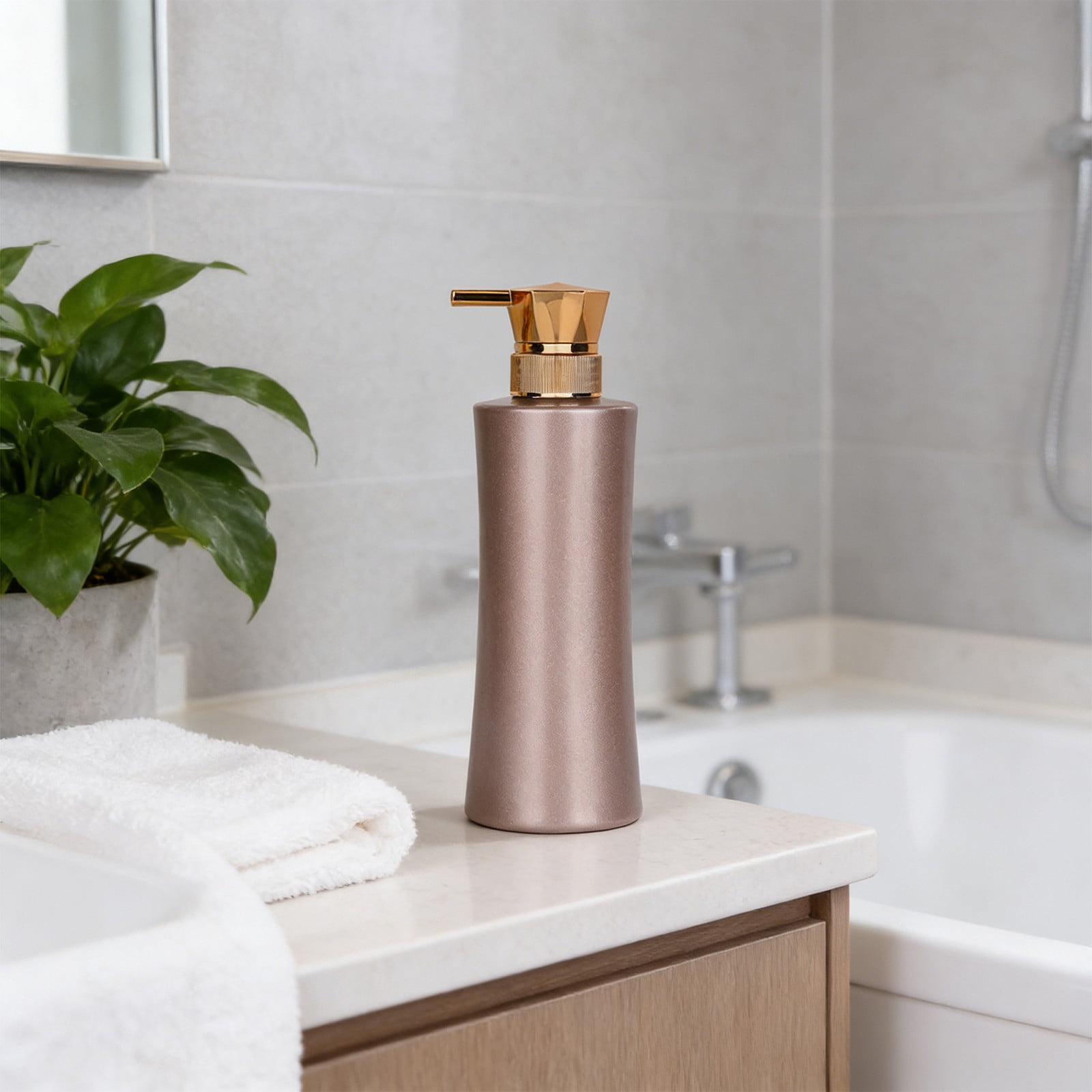 500ml Shower Gel Hands Dispenser Bottle Stylish Gold Refillable Pump ...