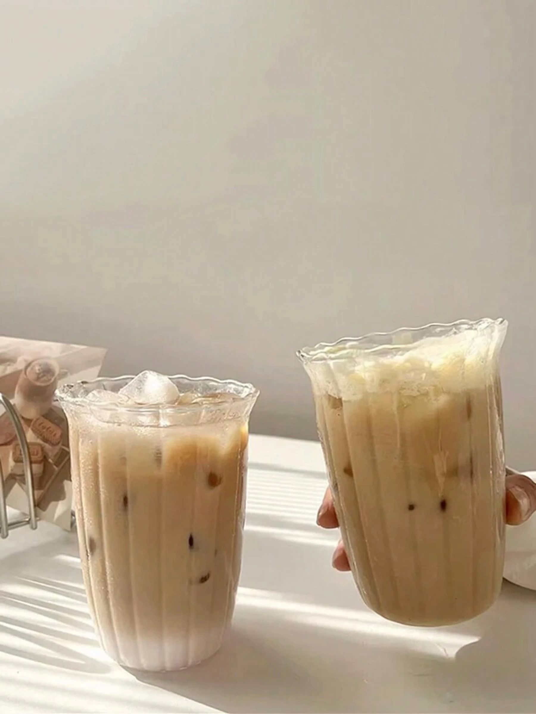 530ml Aesthetic Wave Design Glass Coffee Cup - Short Clear Cold Drink ...