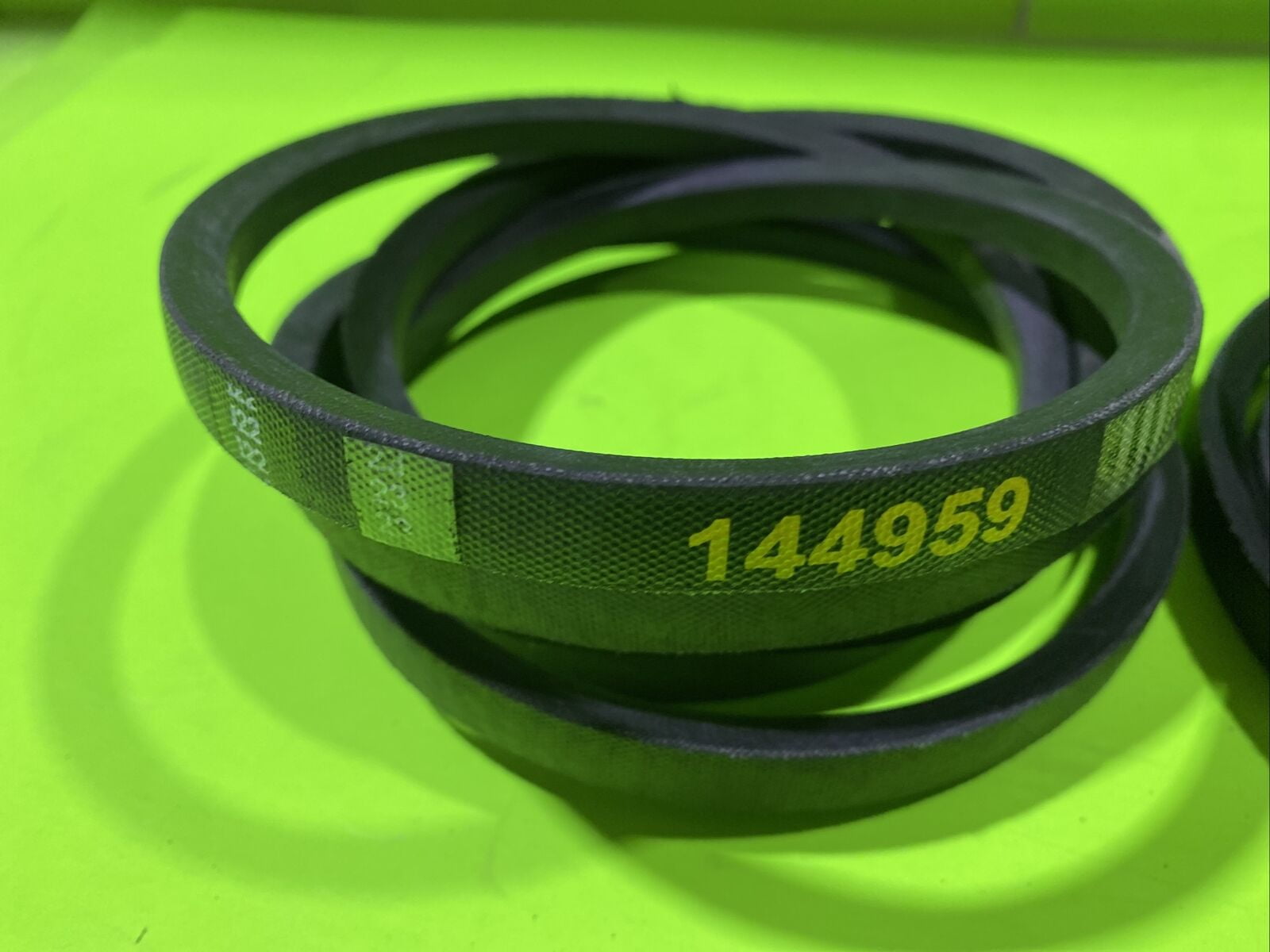 532144959 42" RIDING LAWN MOWER DECK BELT A93 4L950 1/2" X 95" (1 Belt ...