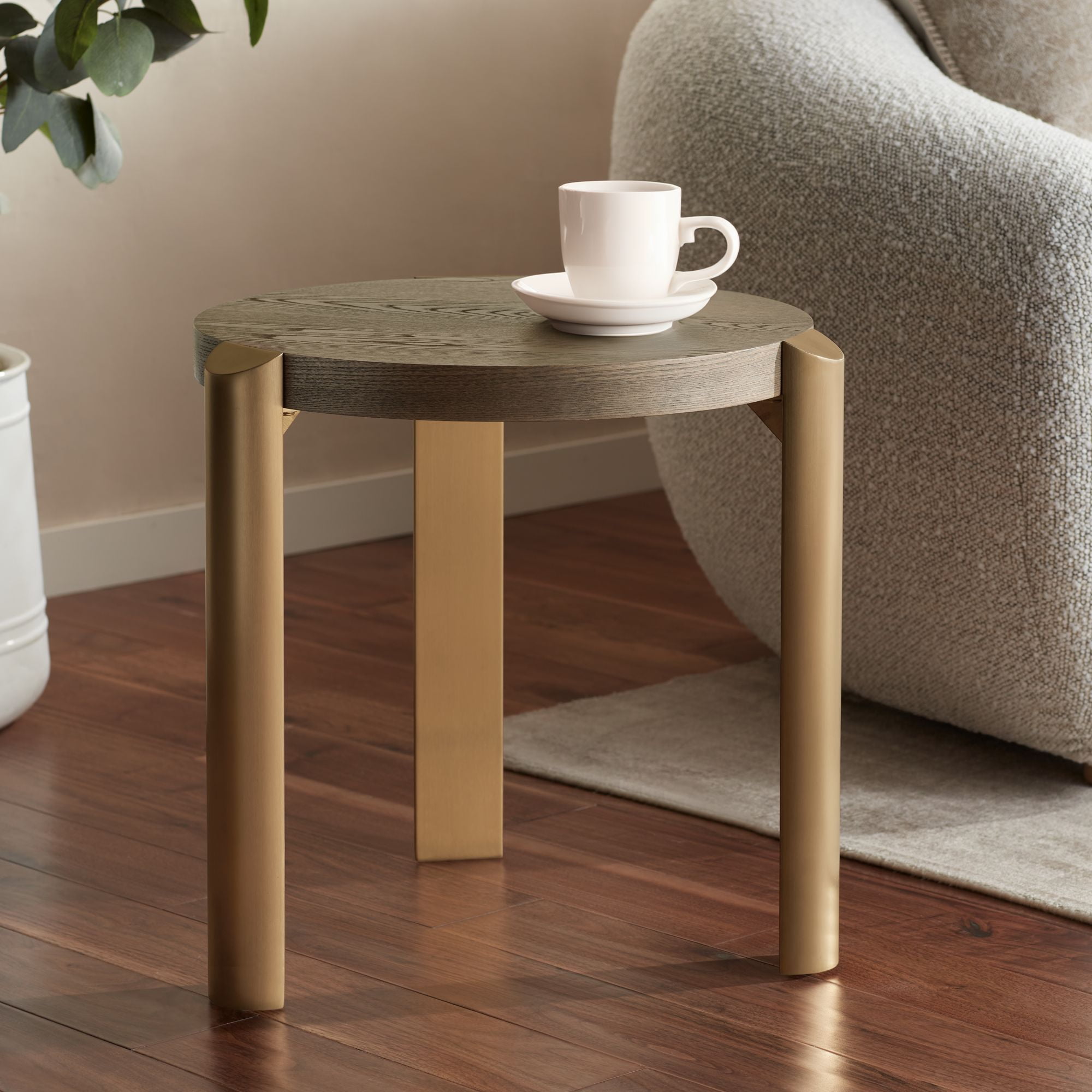 55 Downing Street Simmons 21 1/2" Wide Brown Wood Round End Table ...