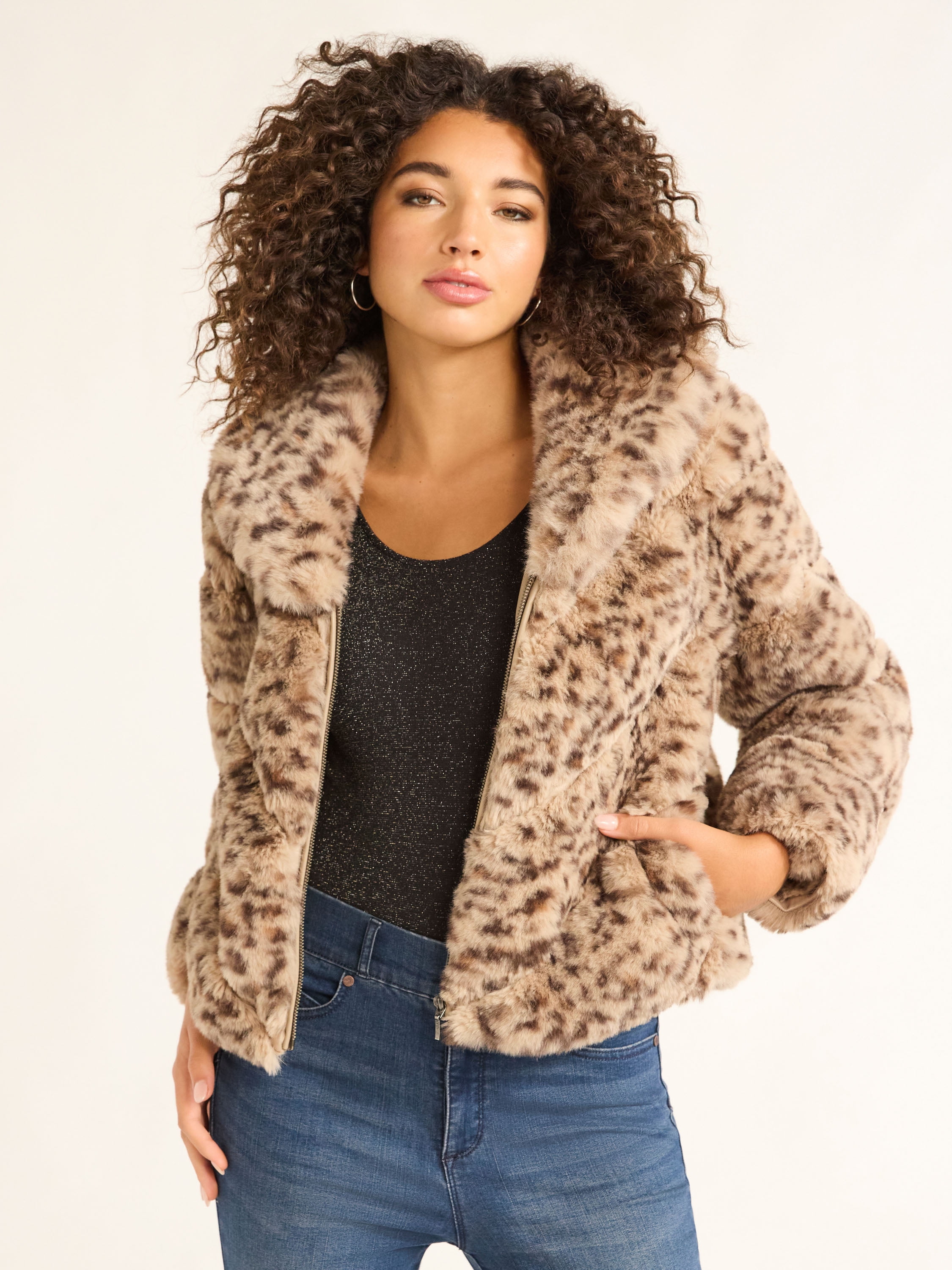 Sofia Jeans Women's and Women's Plus Faux Fur Chubby Jacket, Sizes XS ...