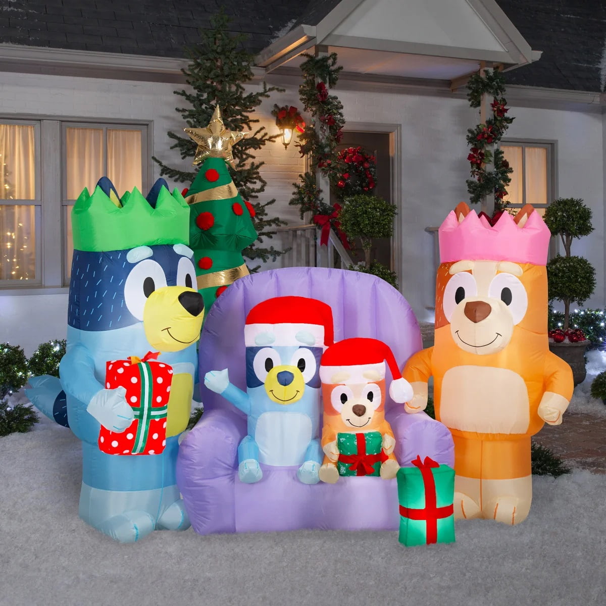 6.6’ Bluey Family Christmas Inflatable - Walmart.com