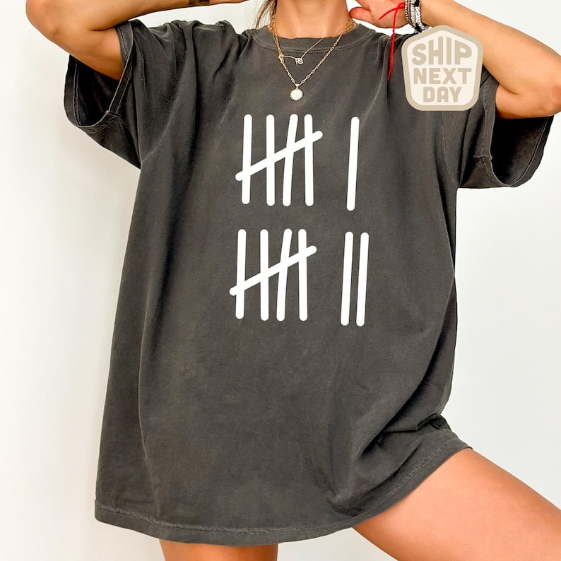 6 7 Meme Tee, Easy Group Costume T-Shirt, Halloween shirt, 6 7 Crewneck ...