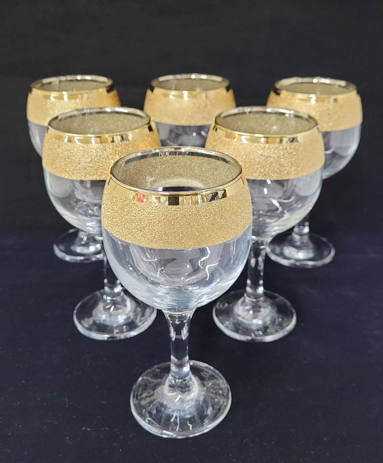6 (8 oz) Gold Shimmer Karat Rim Wine Glass Set - Walmart.com