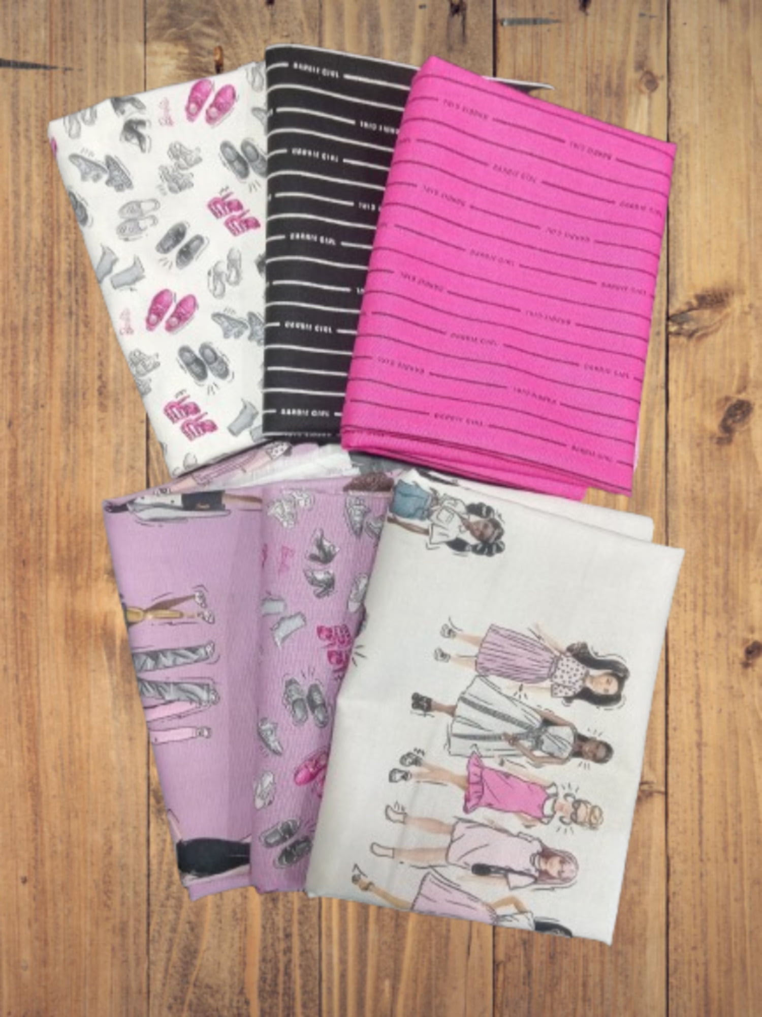6 Fat Quarters - Assorted Barbie Girl Fat Quarter Bundle - Walmart.com