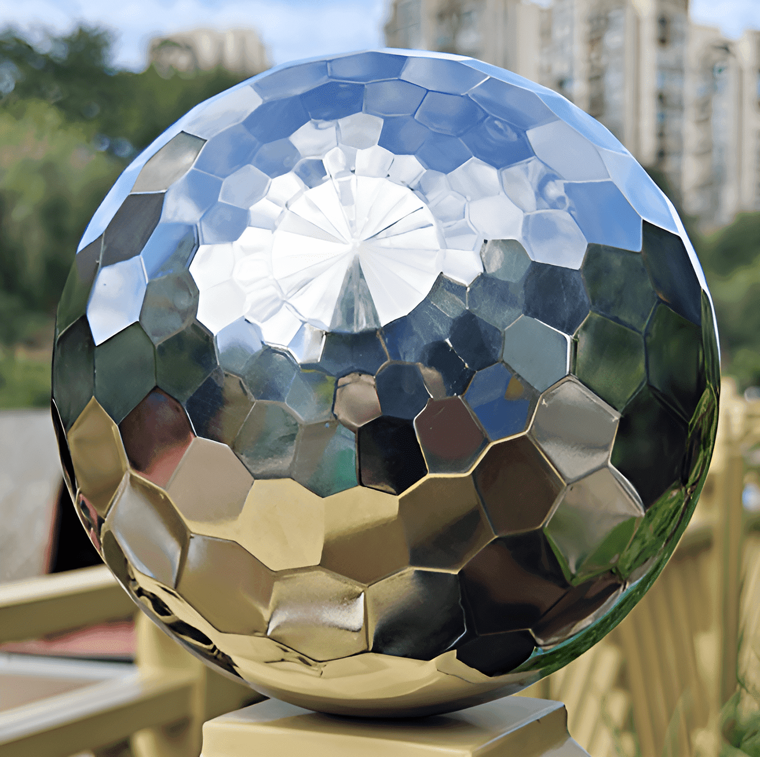 6-Inch Silver Diamond Mosaic Gazing Ball – Reflective Decorative Sphere ...