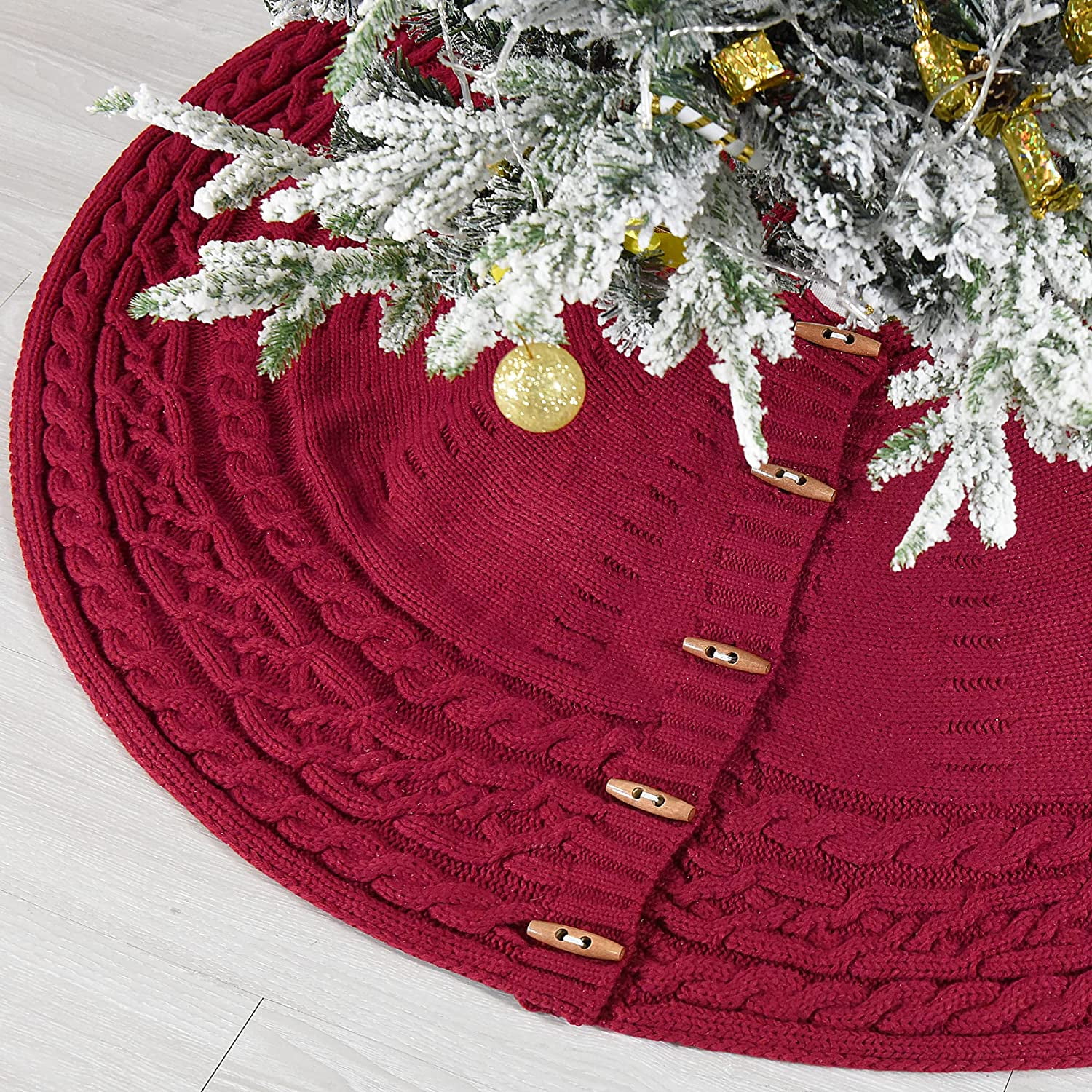 60-Inch Knitted Christmas Tree Skirt Round with Wooden Toggle Buttons ...