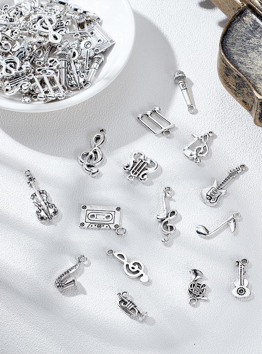 60 Pcs 15 Styles Musical Notes and Instruments Mixed Shapes Charms ...