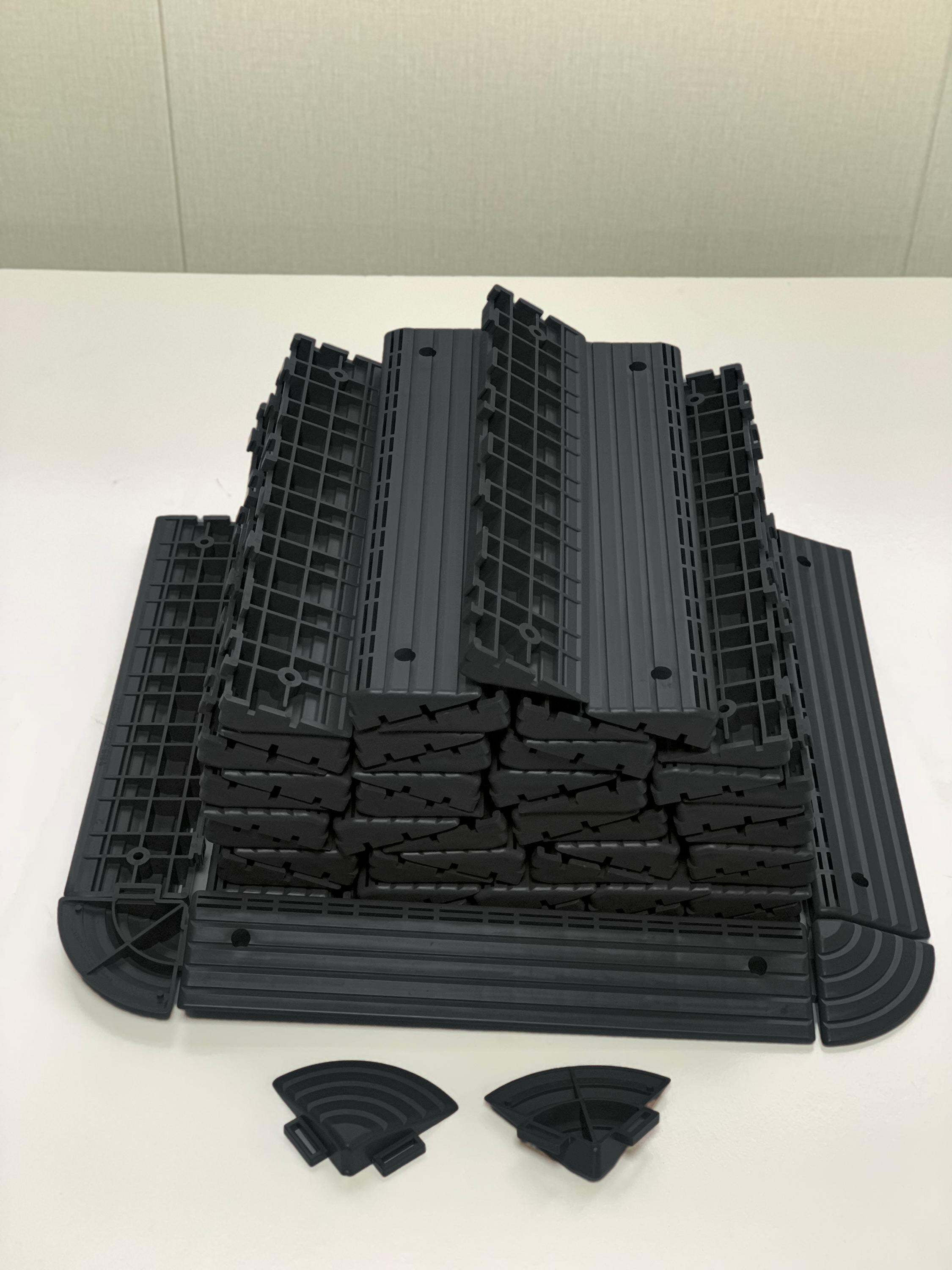 60-Piece Plastic Floor Edge Trim Kit - Dark Gray Sealing Strips with 4 ...
