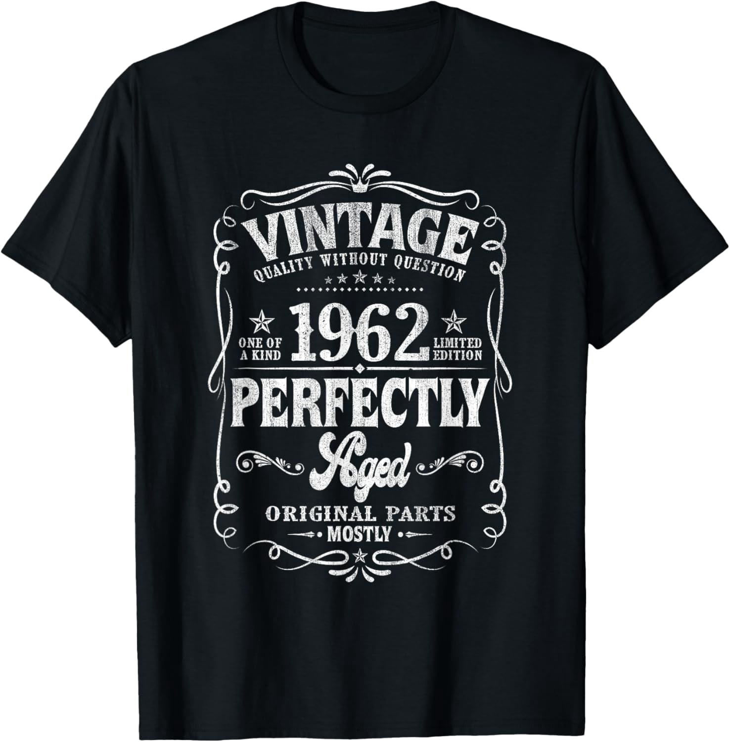 60 Year Old Vintage 1962 60th Birthday Gift Made in 1962 T-Shirt ...