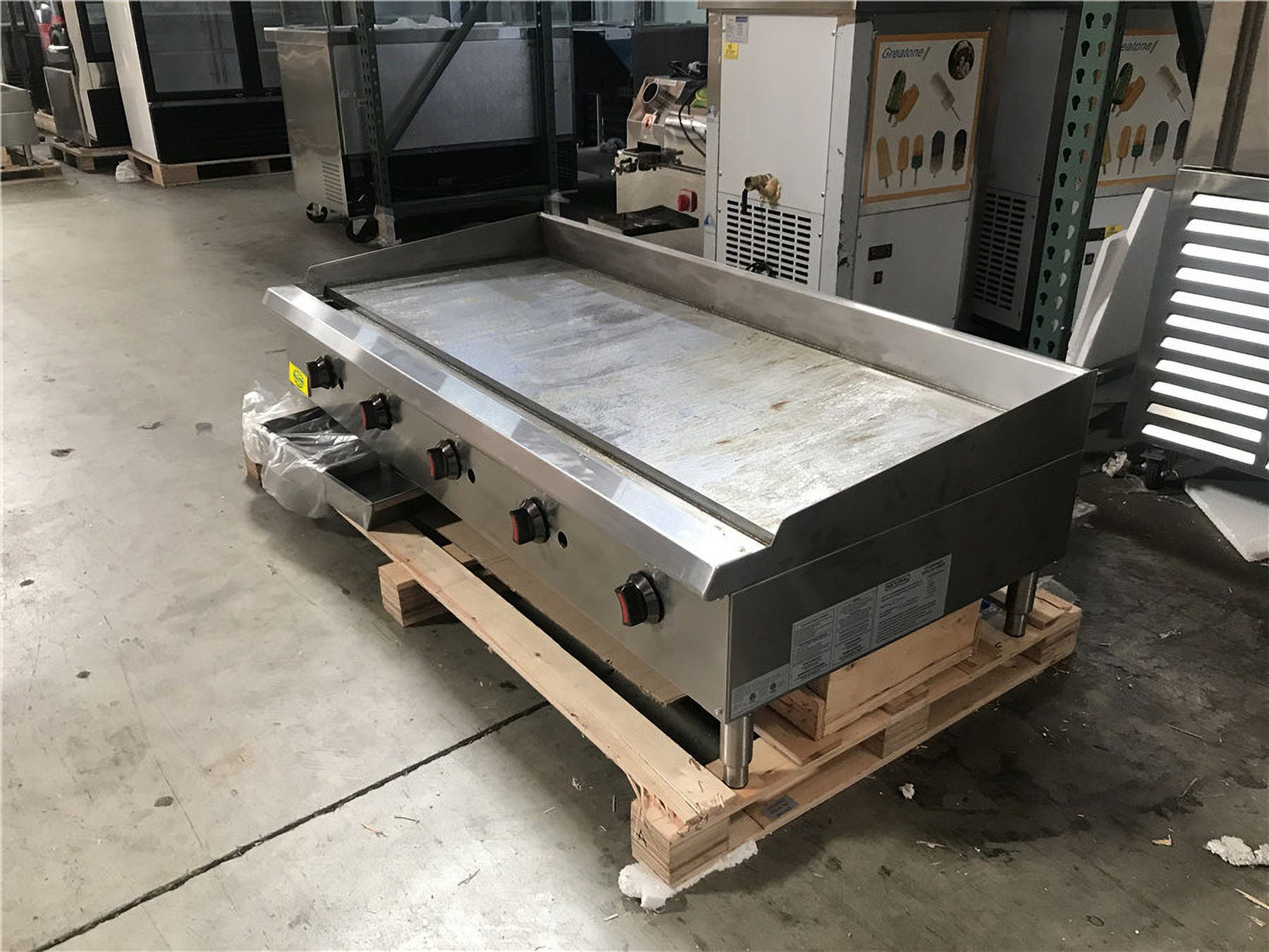 60 in. Natural Gas/ Propane Commercial Heavy-Duty Griddle in Stainless ...