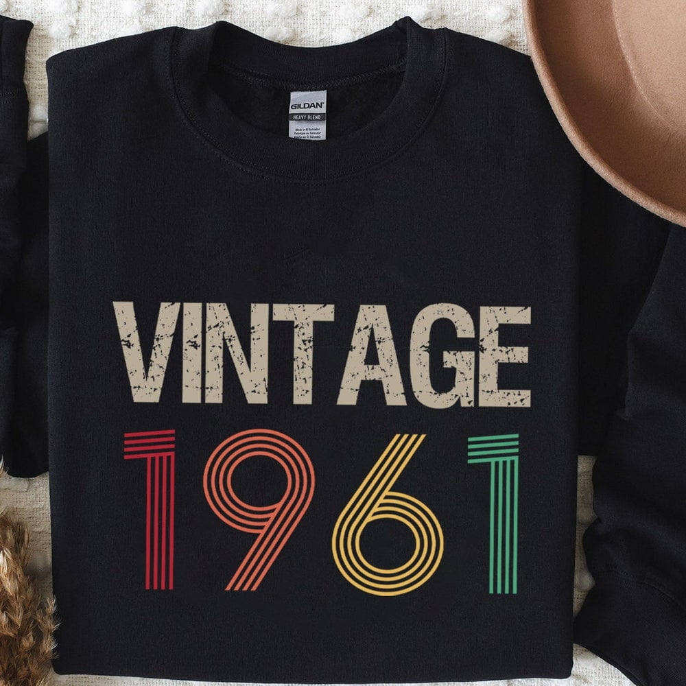 62Nd Birthday Shirt,Vintage 1961 Shirt,62Nd Birthday Gif For Women,62Nd ...