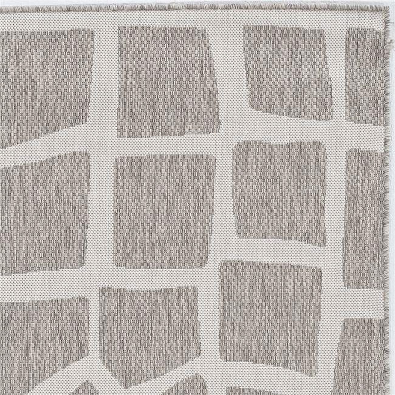 63 x 91 in. Ivory or Grey Polypropylene Rug - Walmart.com