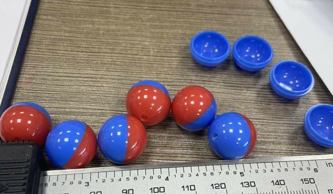 AREA61 .68 Cal Empty Plastic Paintball Shells, 100 pcs, Red/Blue, Two ...