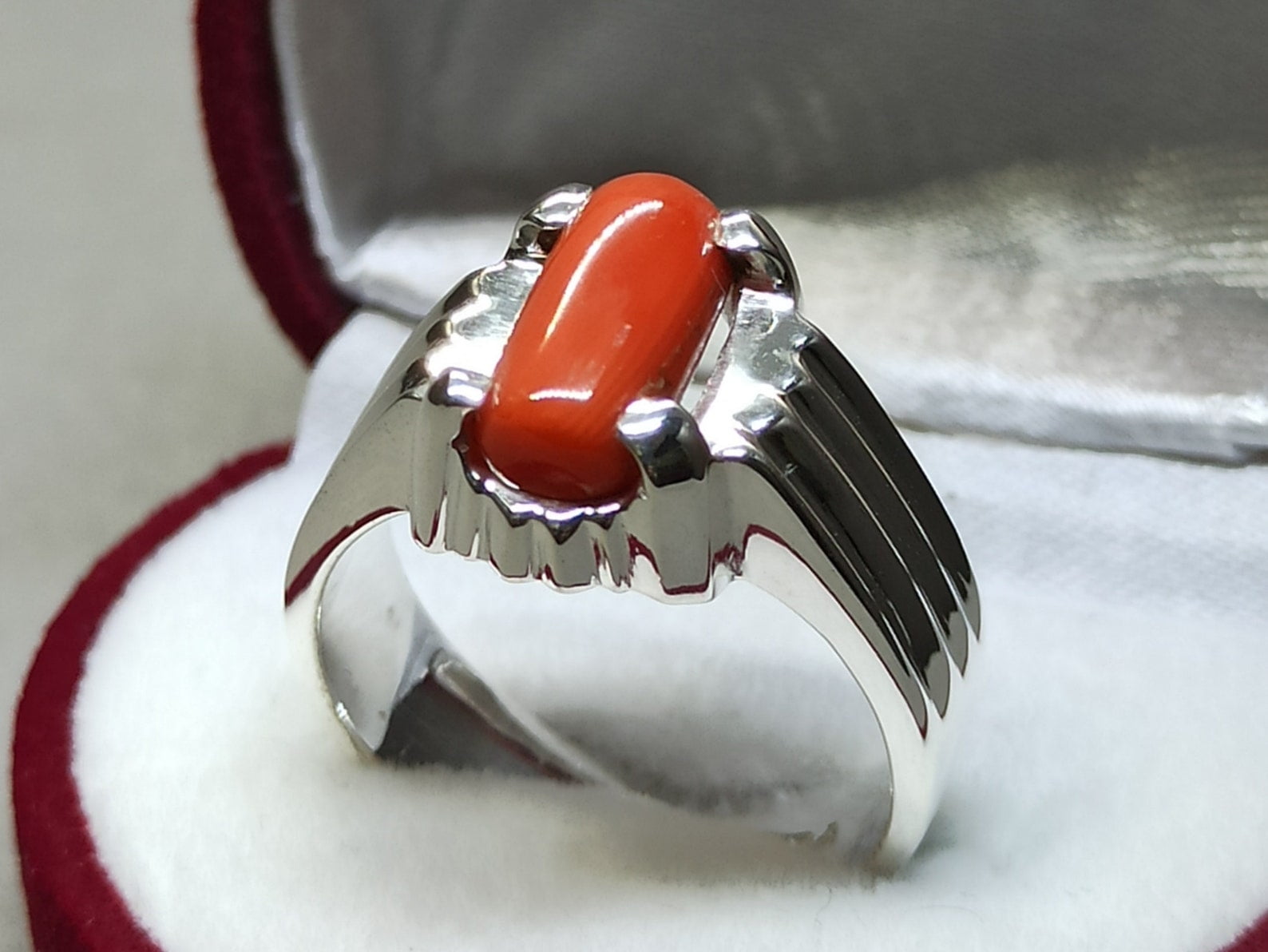 7.25 Ratti Red Coral (Moonga) 925 Silver Ring | Handmade Unisex ...