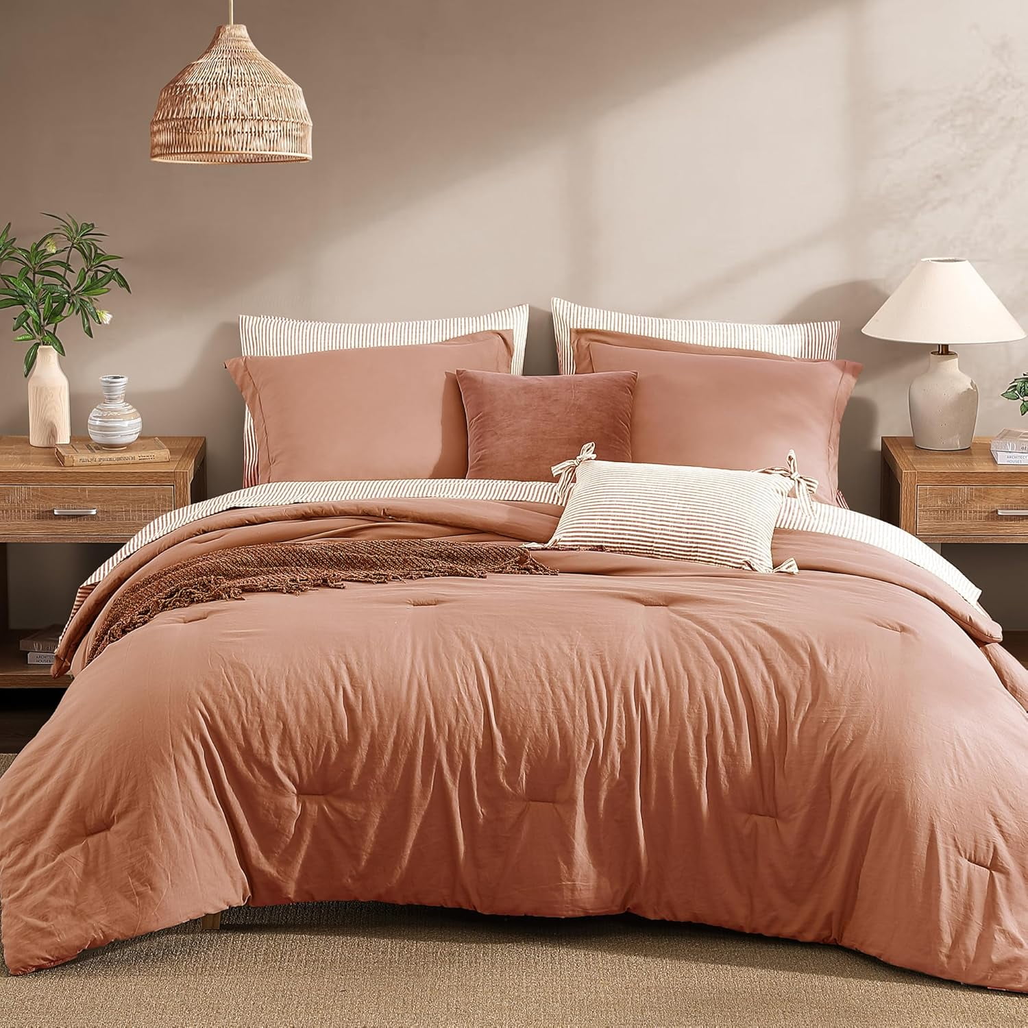 7-Piece Sage Green Pre-Washed King Bedding Set, Ultra Soft All-Season ...
