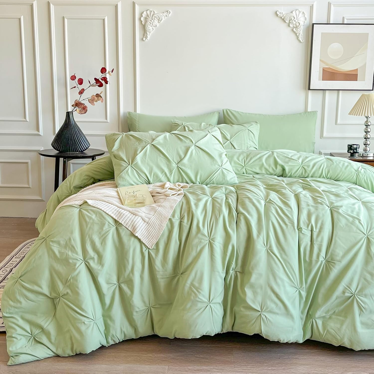 7 Pieces Full Size White Pintuck Bedding Set, Complete Bed in Bag with ...
