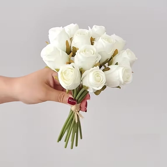 7 Pieces of Elegant Rose Artificial Flowers - Maintenance-Free ...