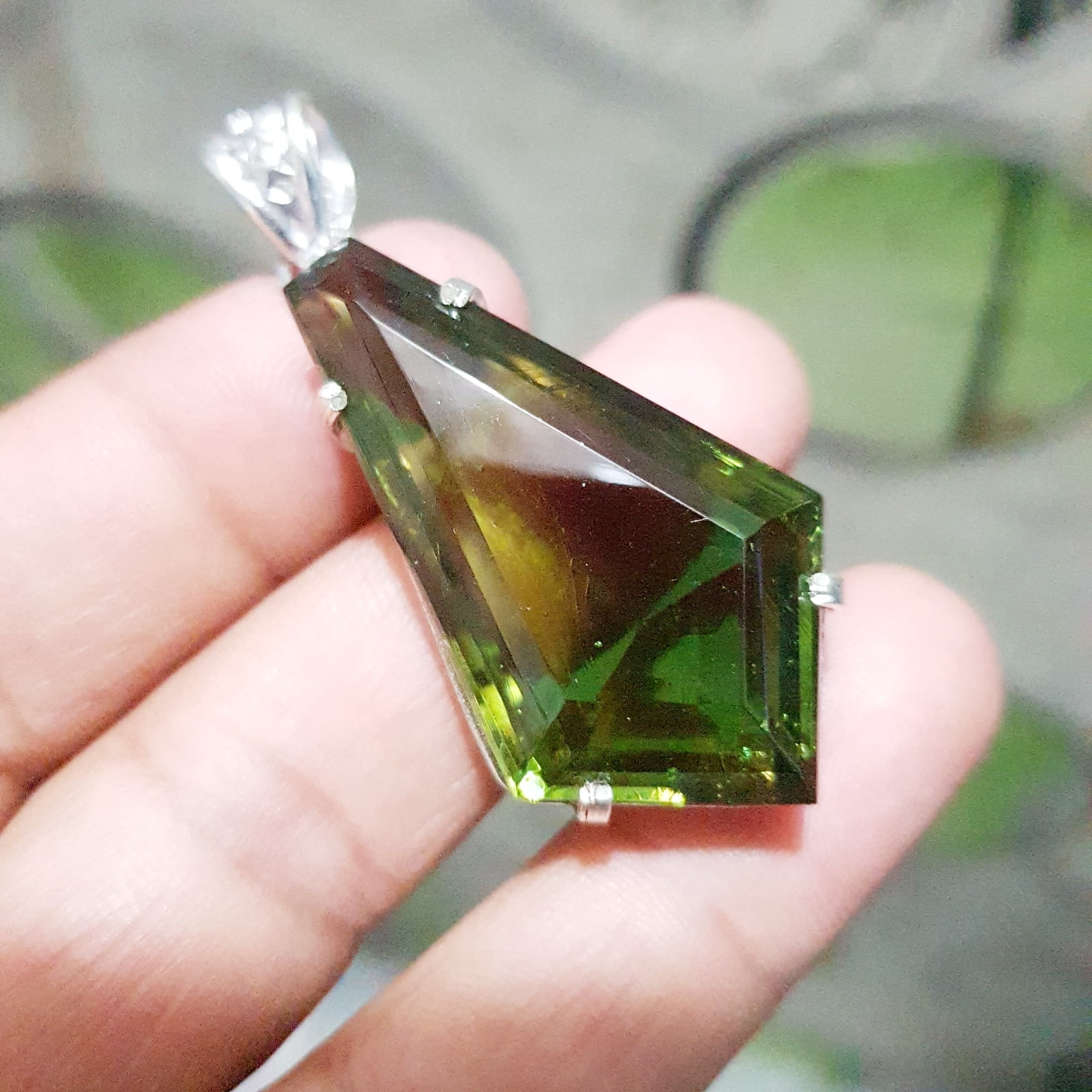 70+ Ct Beautiful Color Change Alexandrite German Silver Solitaire Loose ...