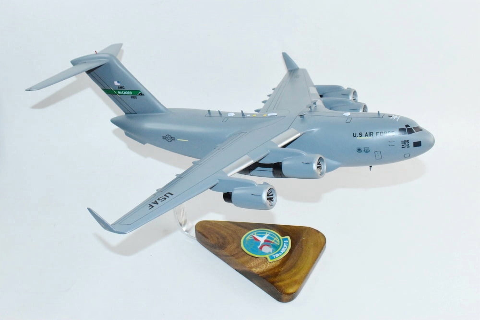 728th Airlift Squadron Flying Knights McChord AFB C-17 Model, 1/116th ...