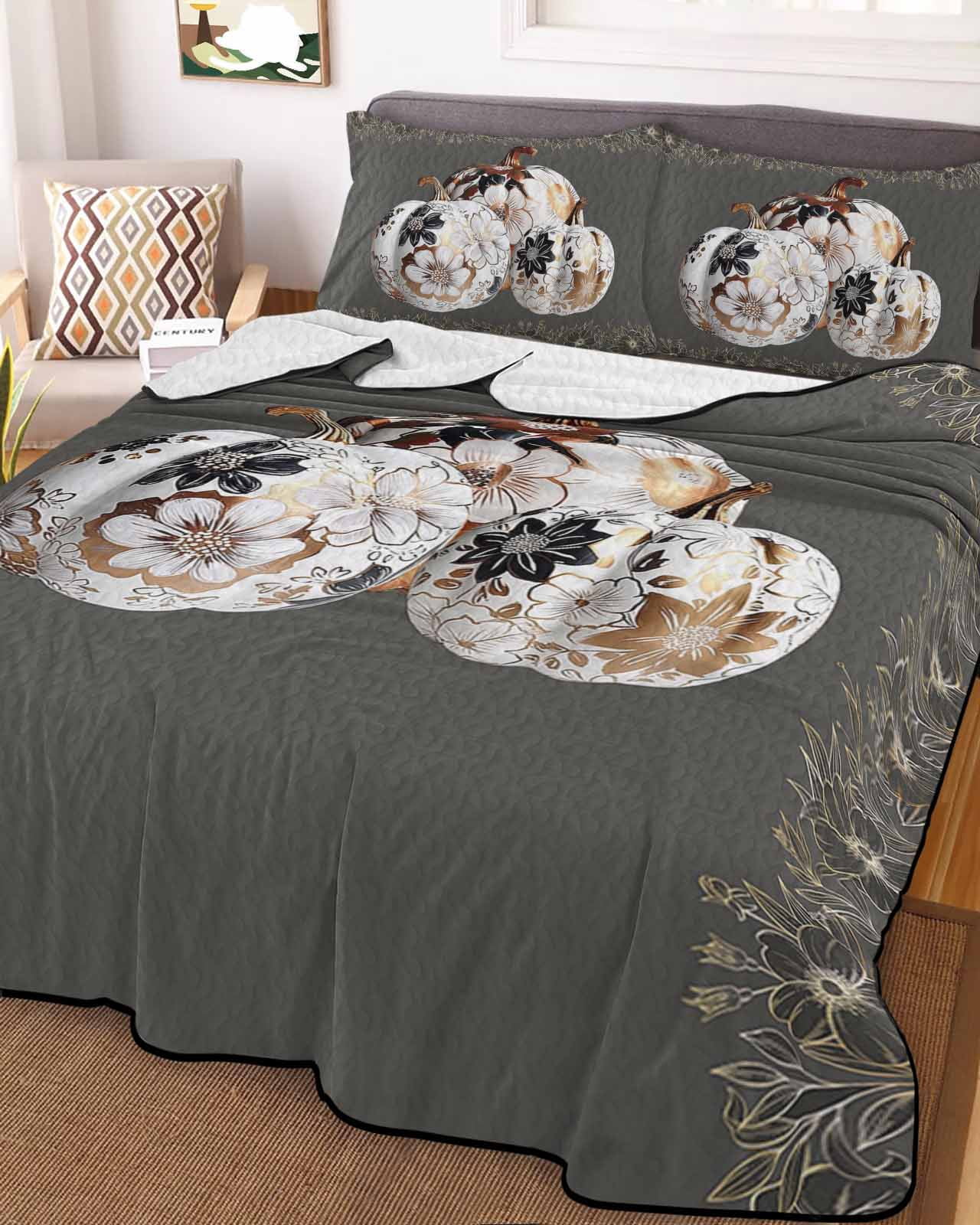 78x90in Quilt Bedding Set, Fall Flower Texture on White Pumpkin ...