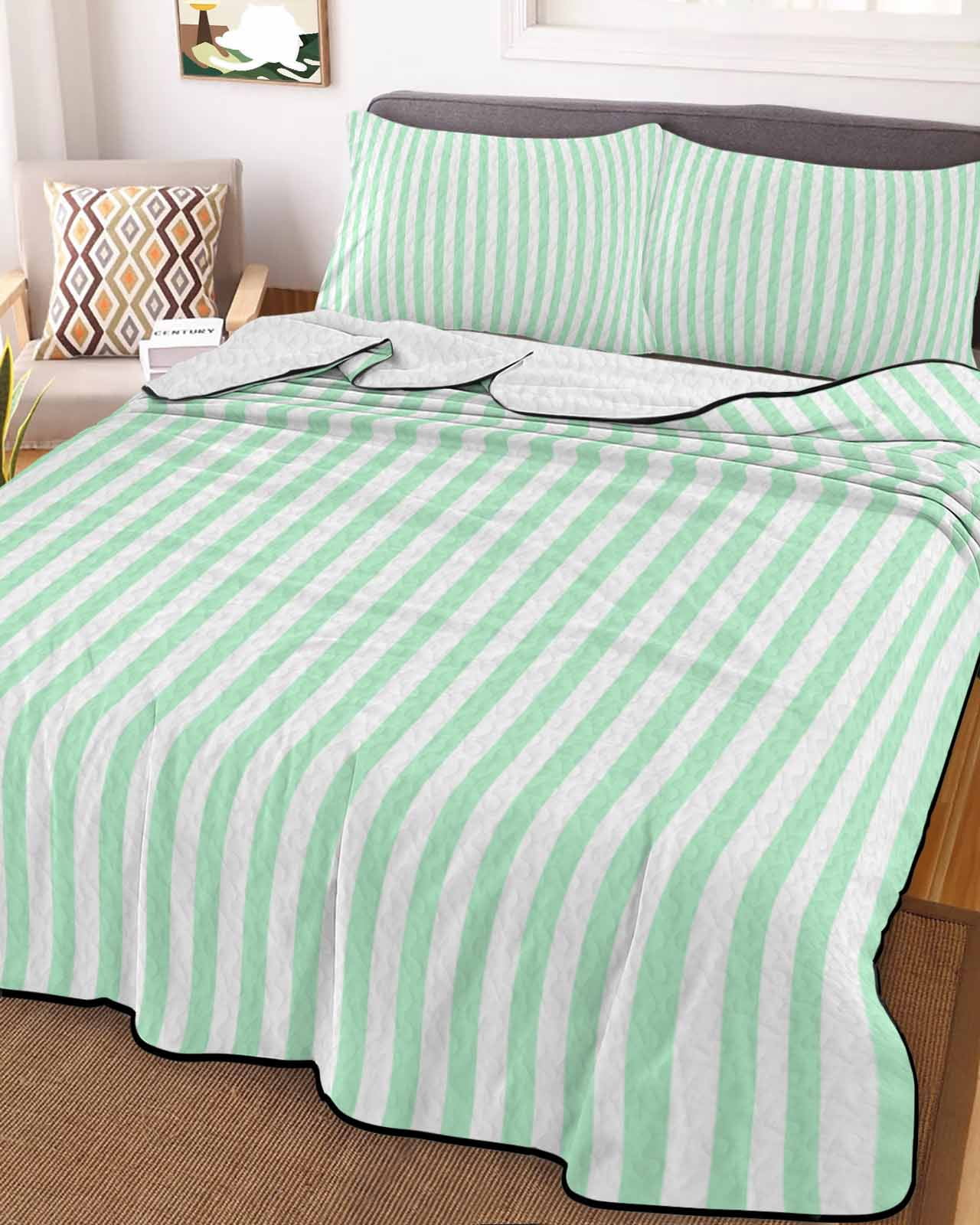 78x90in Quilt Bedding Set, Light Green White Stripe Texture Lightweight ...