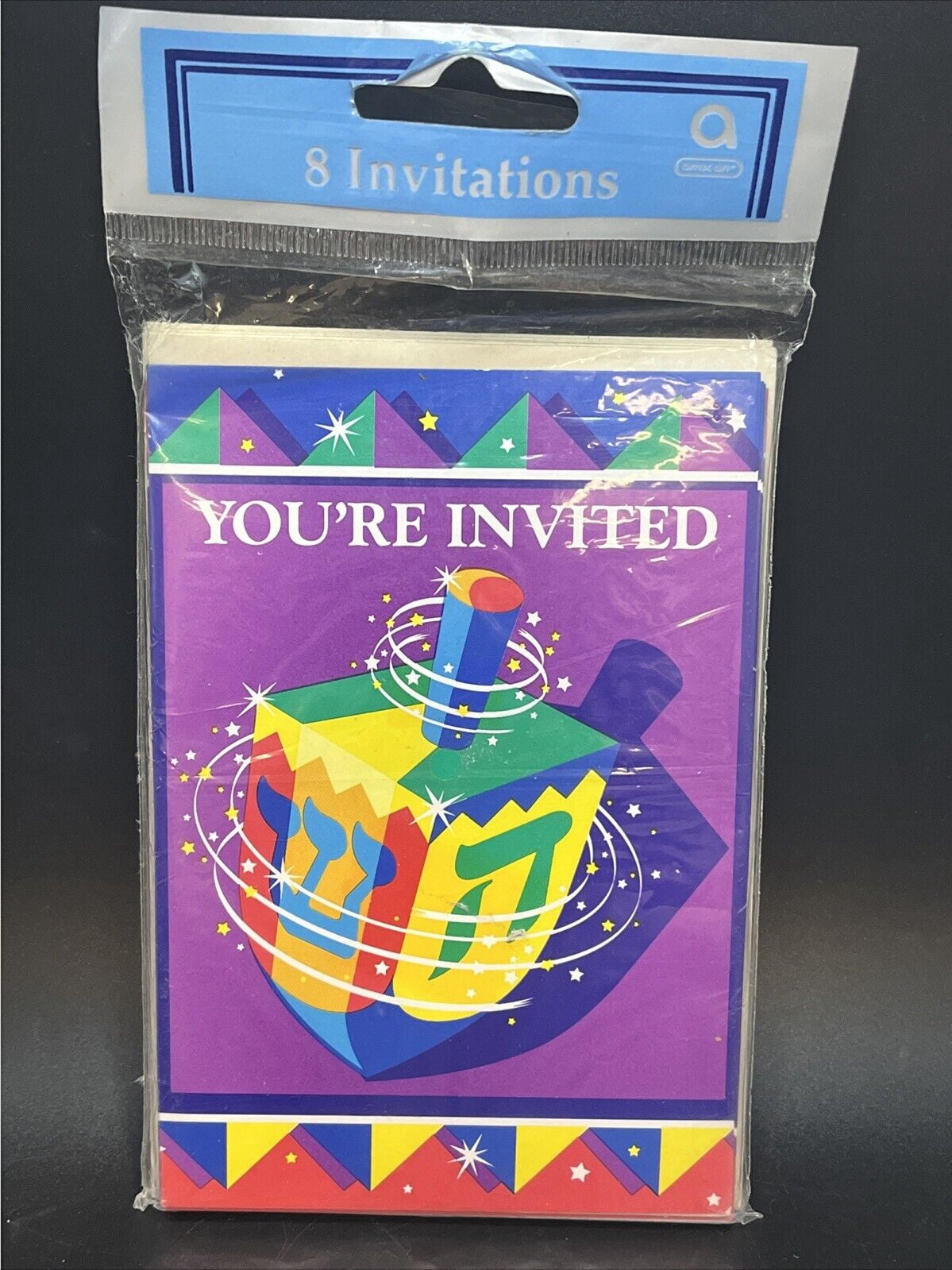 8 Invitations - Spinning Dreidel Hanukkah Theme (8 Cards - 8 Envelopes ...