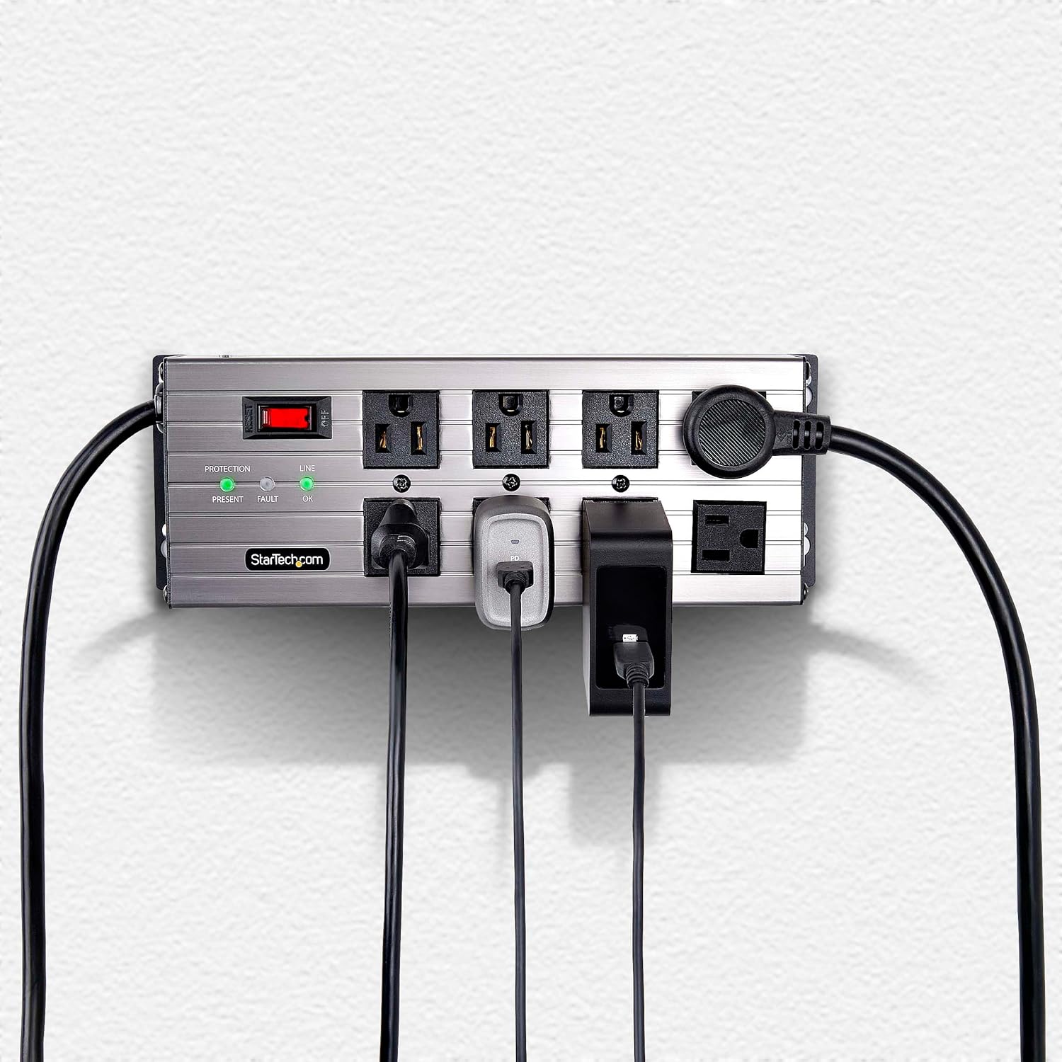 8-Outlet Industrial Power Strip 125V/15A, EMI/RFI Isolation, Mountable ...