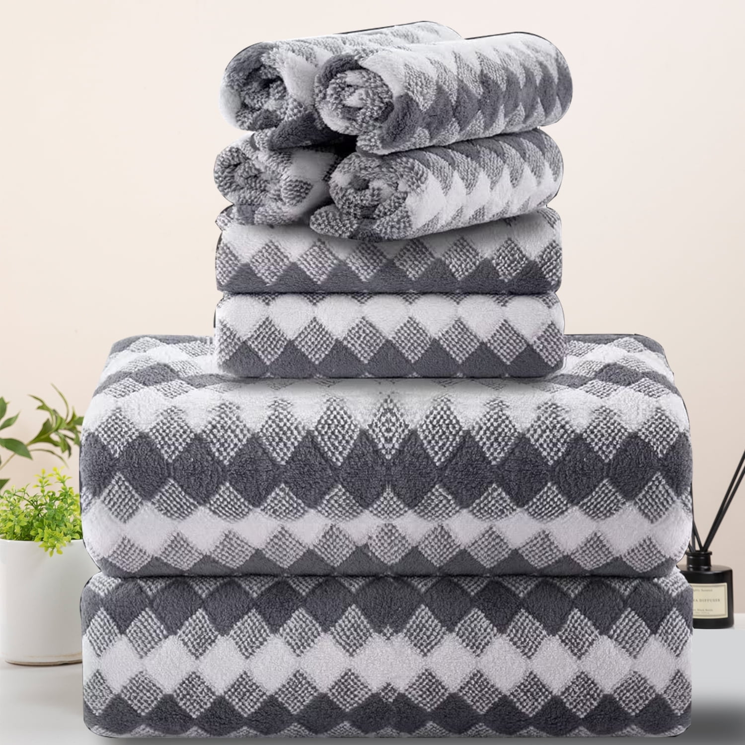 8-Piece Towel Set: 2 Large Bath Sheets, 2 Hand Towels, 4 Washcloths ...