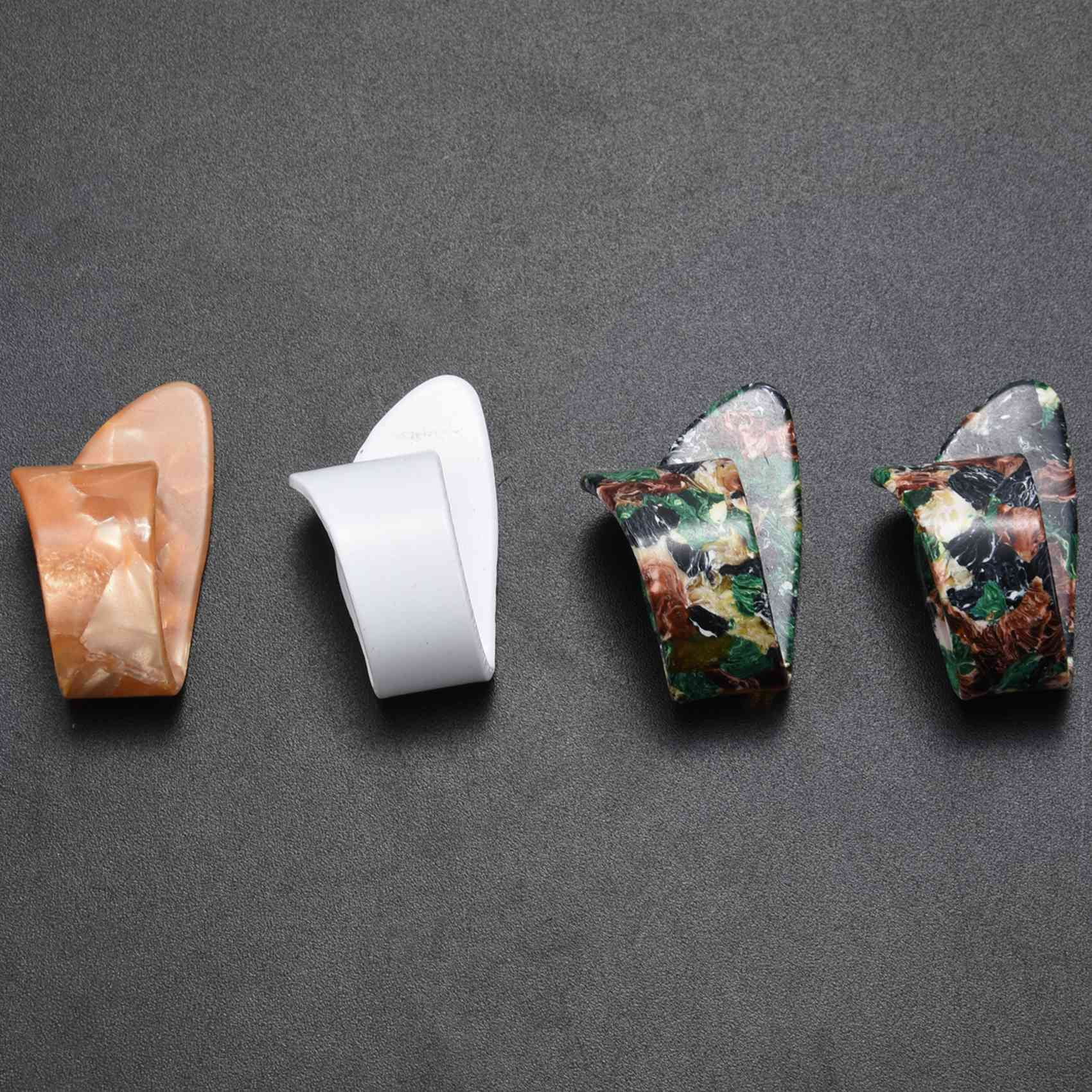 8 Pieces Thumb Finger Guitar Pick Celluloid Mediator Thumbpick for ...